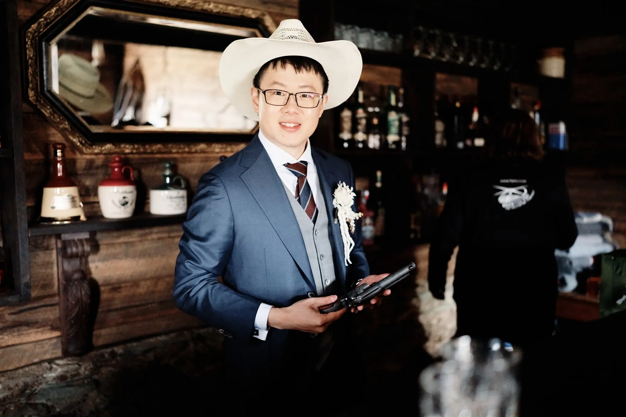 Zhen Ying & Kelly | Queenstown Elopement Ceremony - Elopement & Heli ...