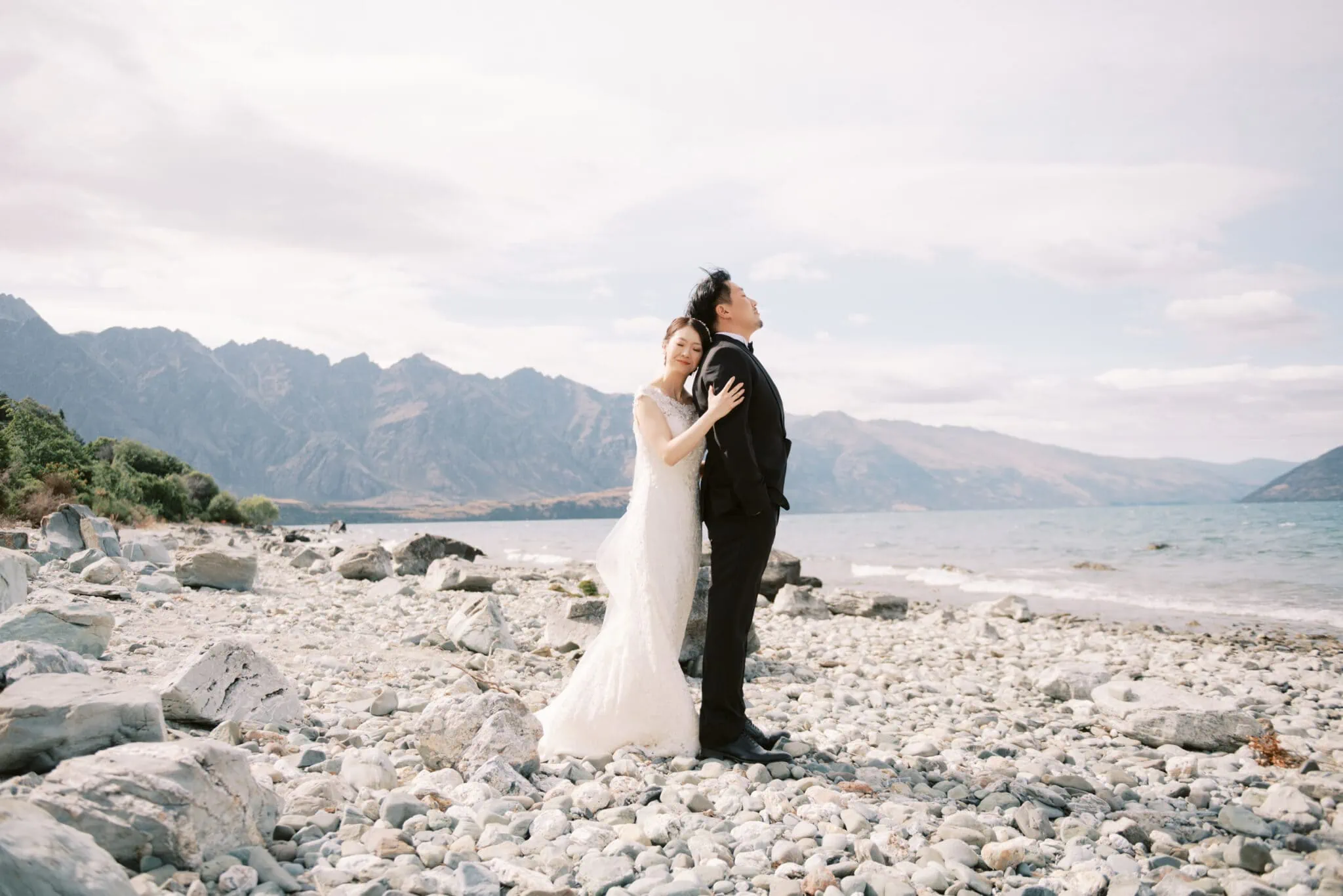 Yuko & Shuntaro | Tekapo Pre-Wedding Shoot - Elopement & Heli Wedding Packages, Queenstown New ...